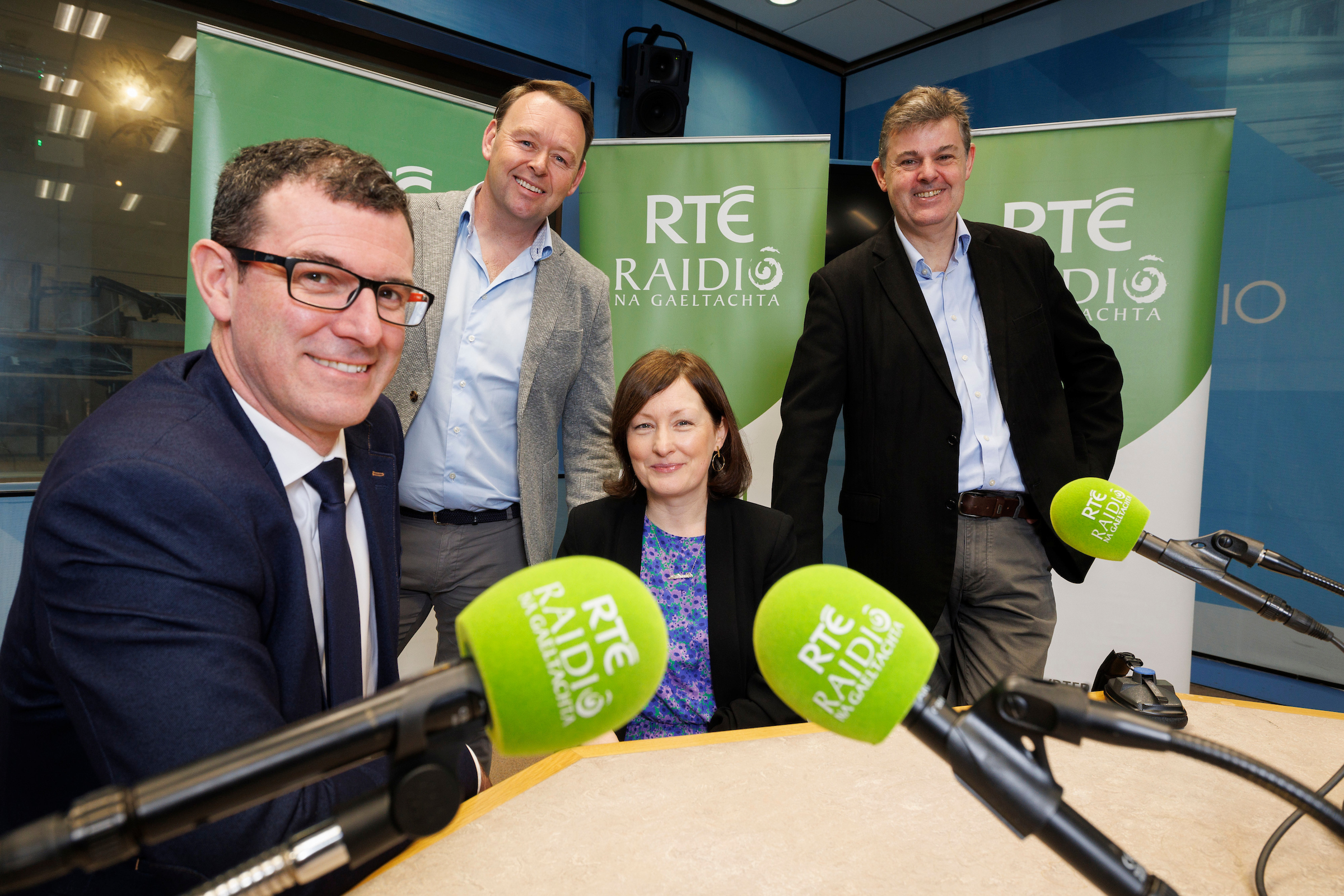 Fógraíocht i nGaeilge le cur ar fáil ar RTÉ Raidió na Gaeltachta den ...